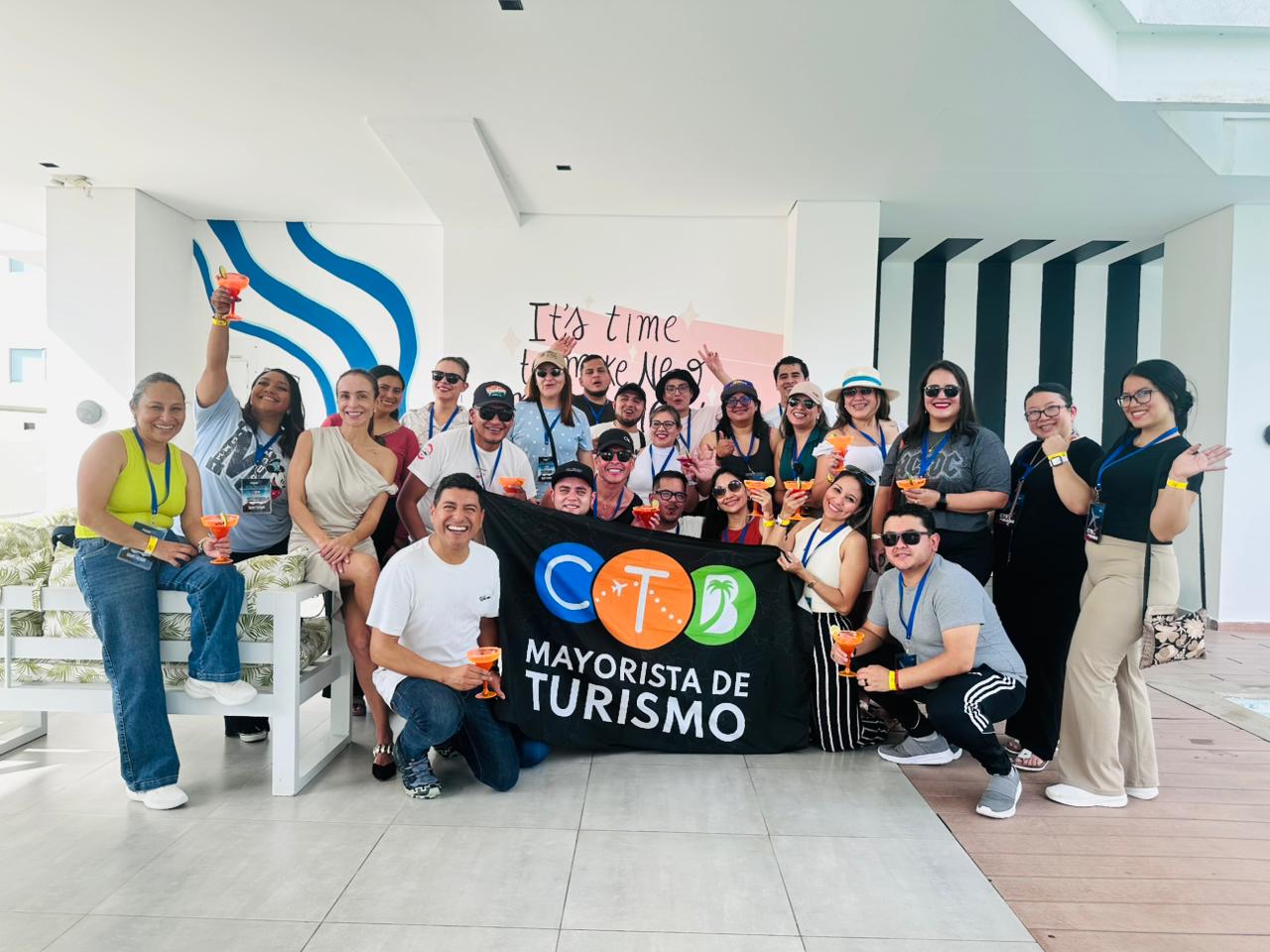 Delegación ecuatoriana visita Santa Marta para promocionarla a nivel ...
